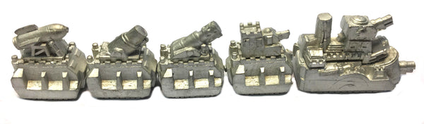 Squat Land Train Engine with Battle Cars - 6mm - Epic – Aster Wargame